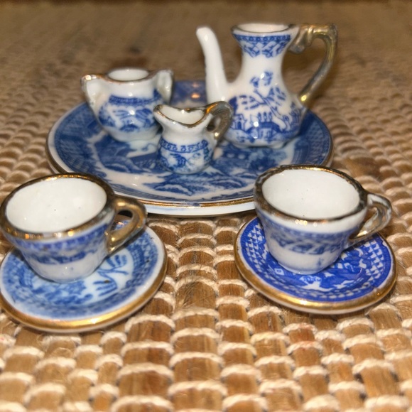 Source Unknown | Other | Rare Miniature Blue Willow Pattern Porcelain ...